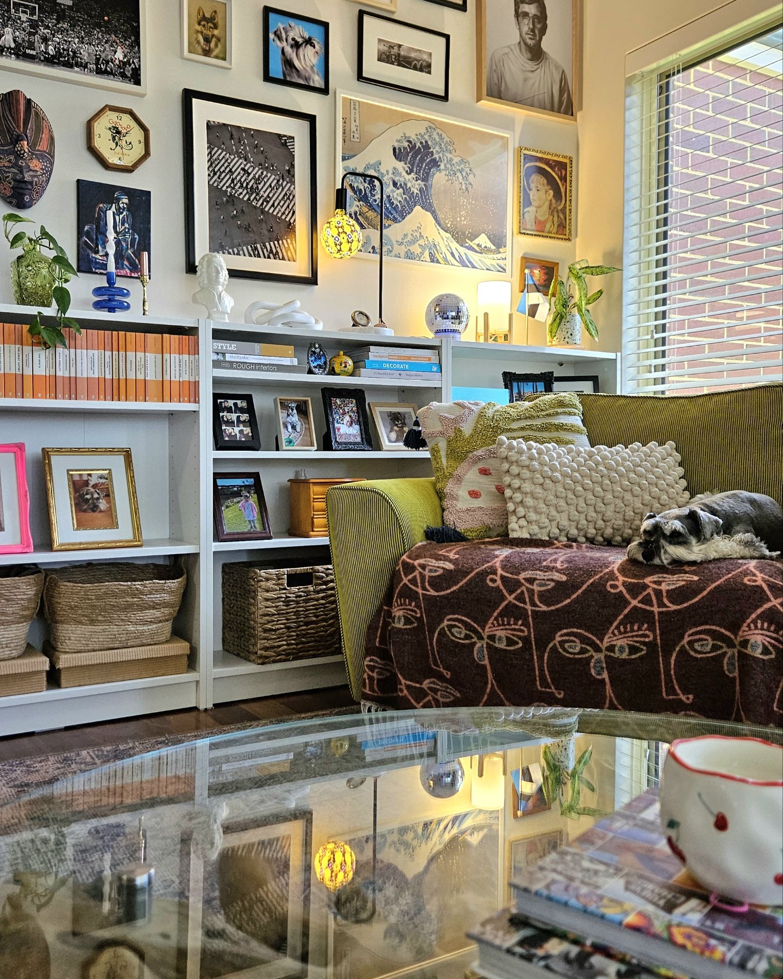 Cluttercore: How to make ‘intentional clutter’ work in your home ...